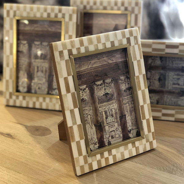 Oatmeal Checkered Photo Frame – Blacks of Sopwell